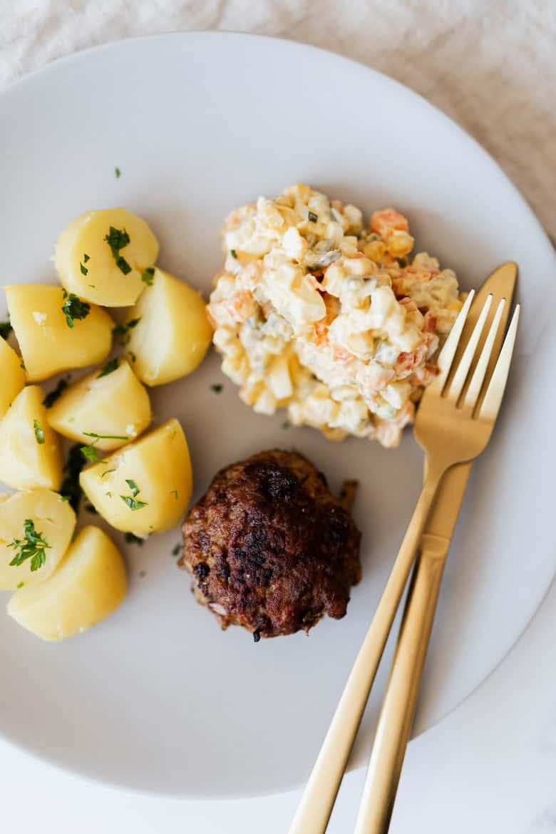 Ginger Chicken Meatball Sandos - CaliYum